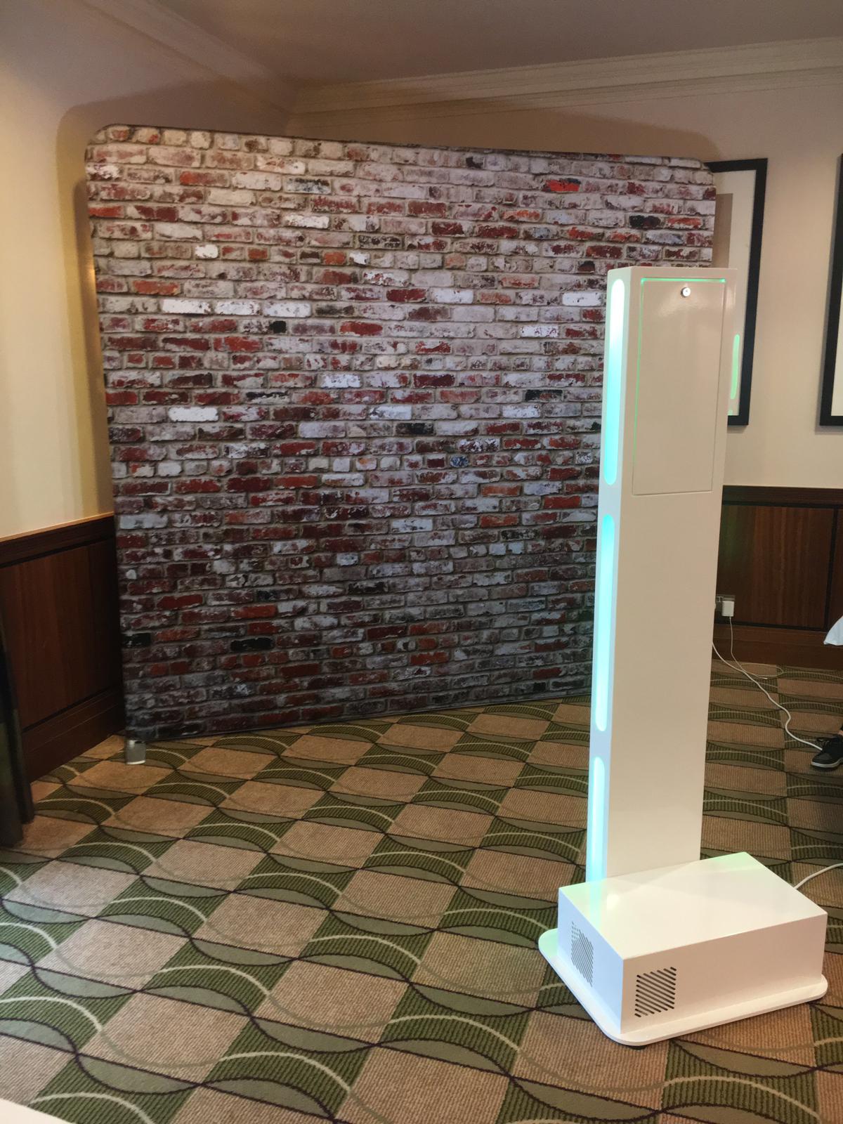 Selfie Station Photobooth Hire | Exhibition Stand Photobooth